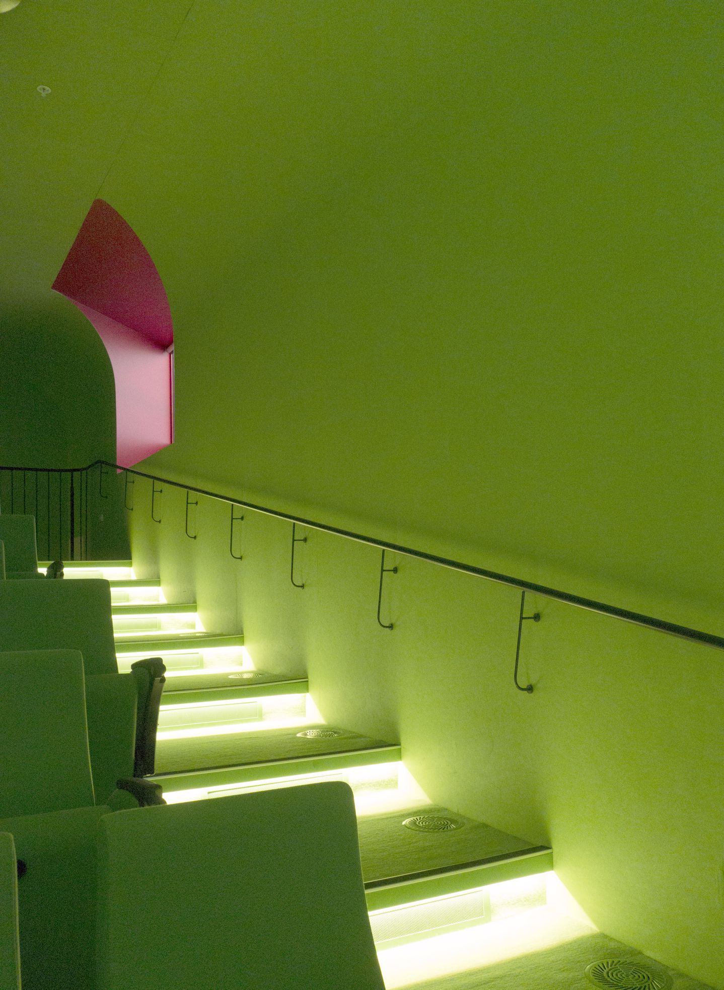 UTS Thomas St Building | Durbach Block Jaggers Architects - Sydney ...