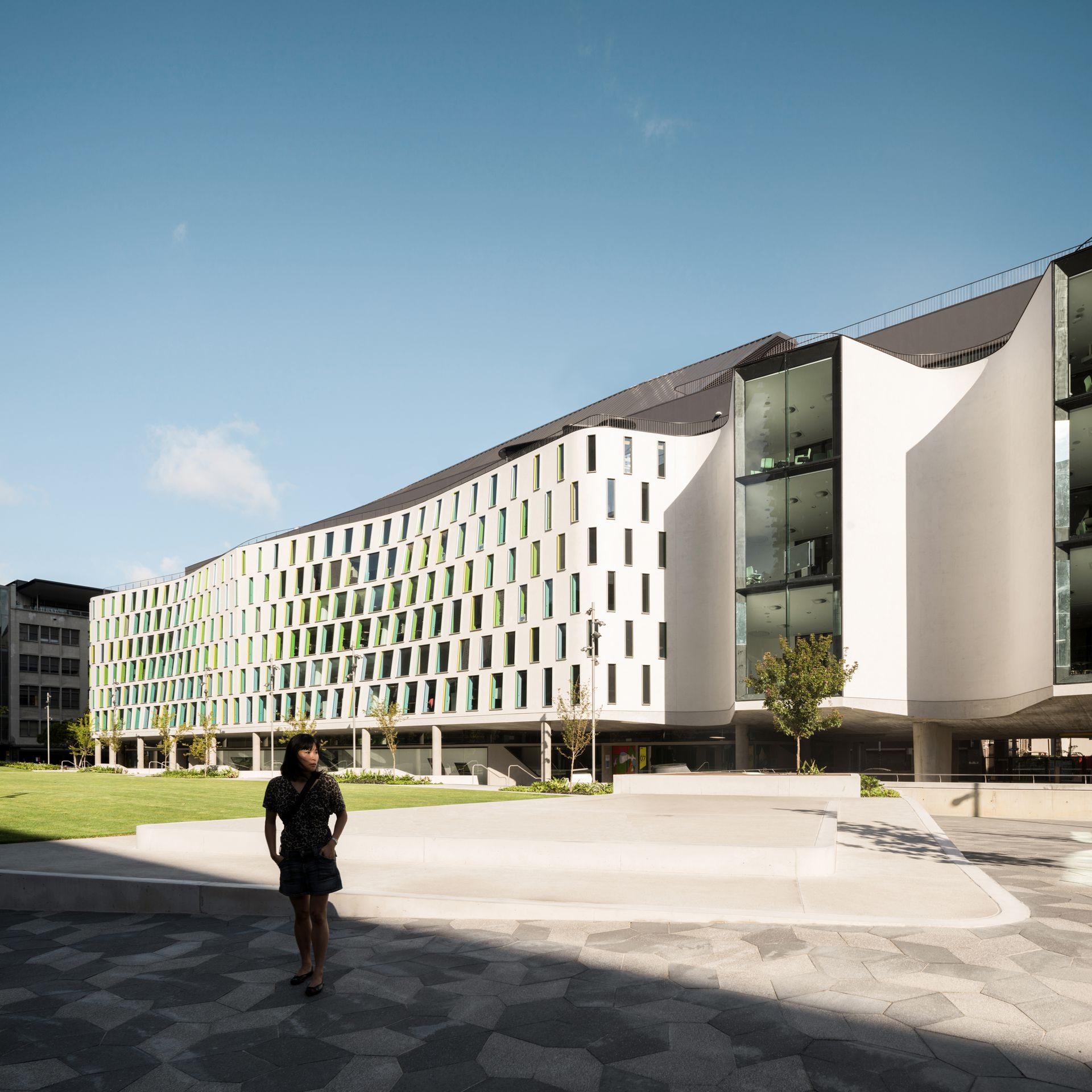 UTS Thomas St Building | Durbach Block Jaggers Architects - Sydney ...